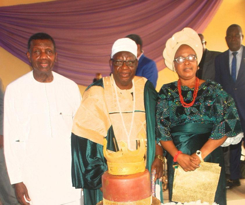 Adeboye, Adeleke, others laud Oba Falabi of Ikire kingdom at 90 ...
