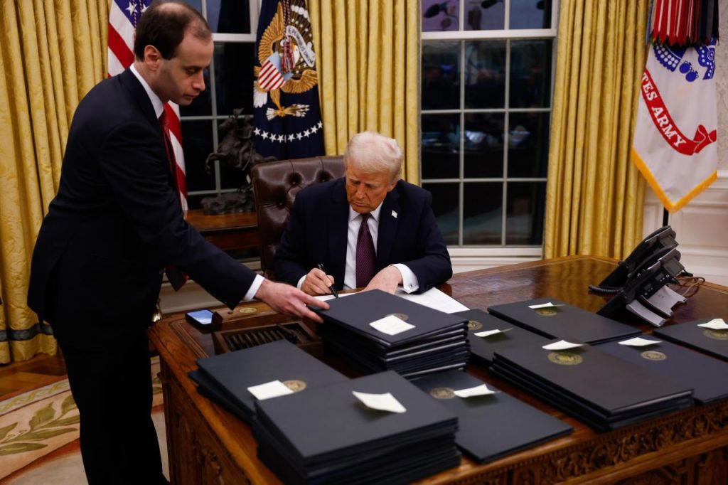 Citizenship, immigration, other executive orders Trump signed on ...