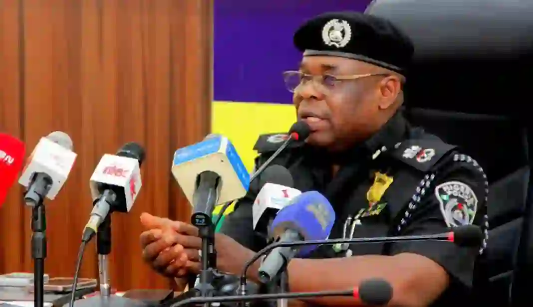 13-yr-old pupil arrested for threatening schoolmates with father’s gun ...