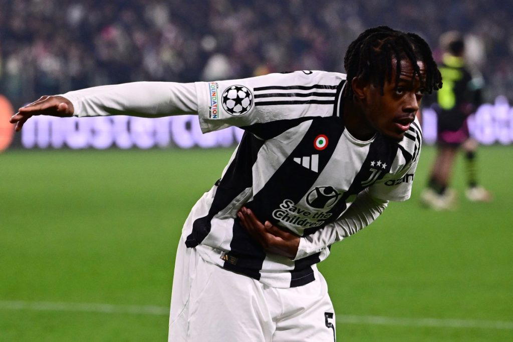 Juve secure 2-1 advantage over PSV in Champions League play-offs ...