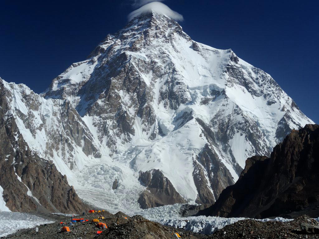 Top 5 highest mountains in the world and where they are located ...