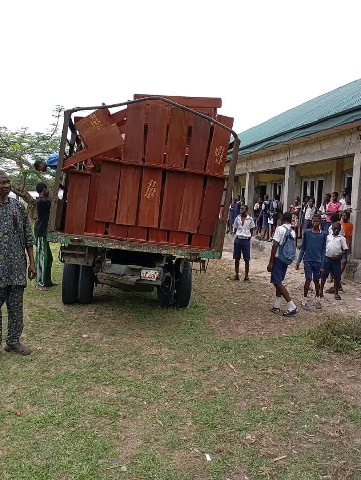 Ejeh donates chairs, writing materials to Olomoro school - Vanguard News