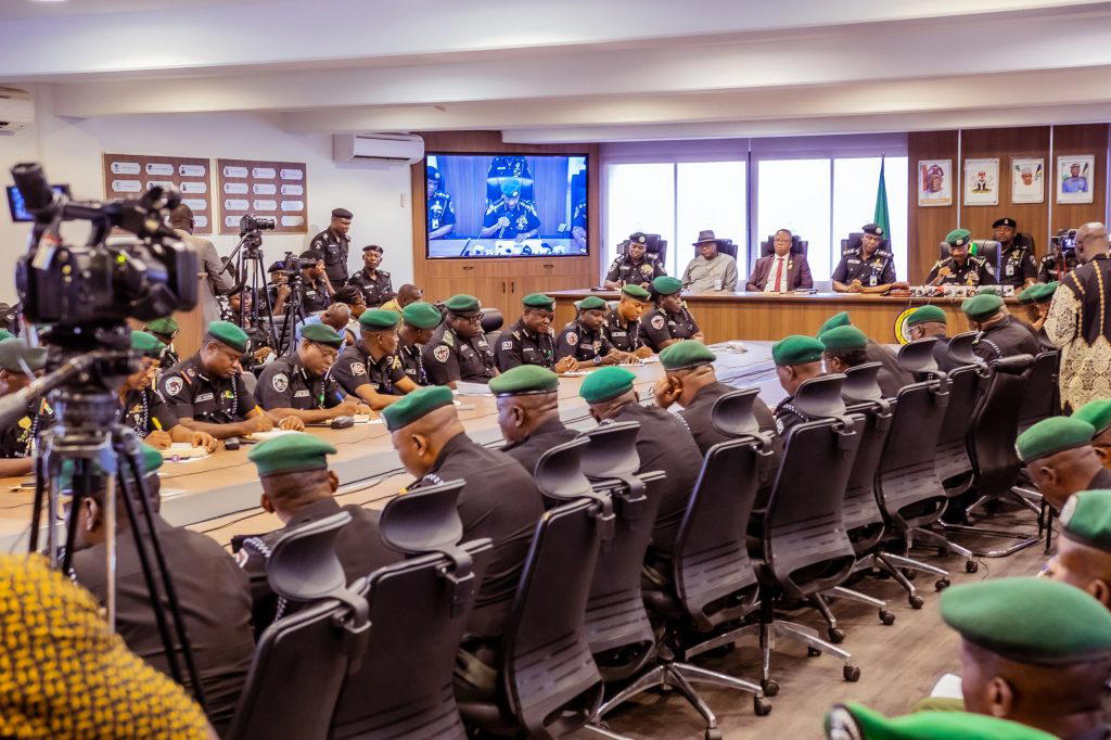 Killings across Nigeria: IGP orders withdrawal of MOPOL officers from ...