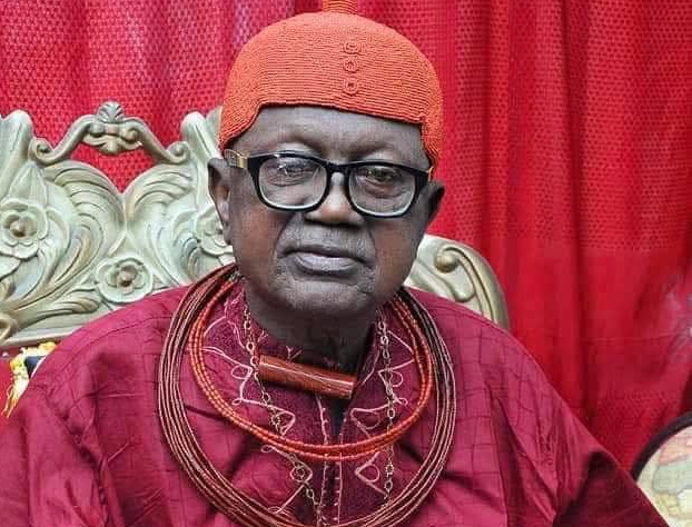 Senator Dafinone mourns demise of Delta monarch, Owhorhu I, at 86 ...