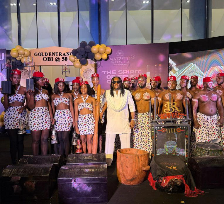 Ndeliofficial, The Serving Ritual, serves ₦100m to Obi Cubana in ...