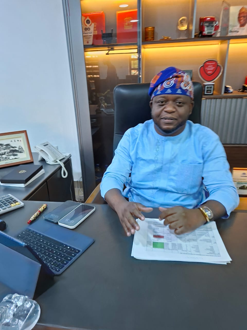 Taiwo Shittu dedicates Vanguard Auto Icon Award to late father, vows to ...