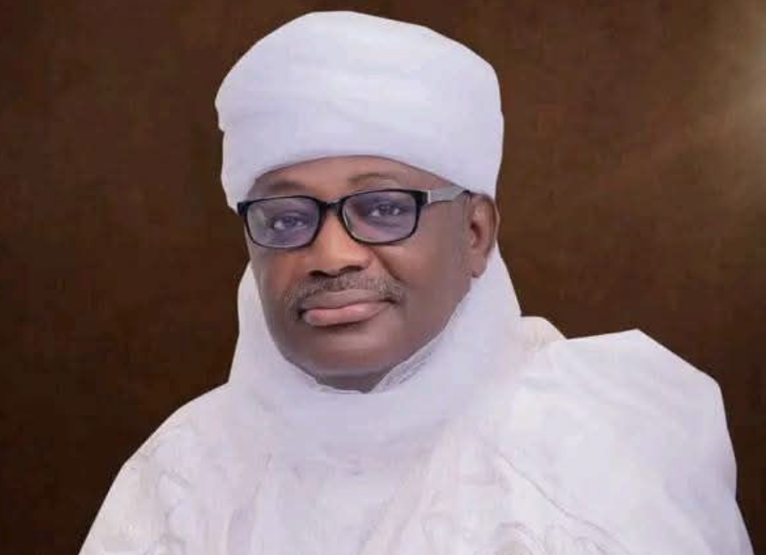 Linus Ameh felicitates Gboyega Isiaka on his turbaning as Seriki Adinni ...