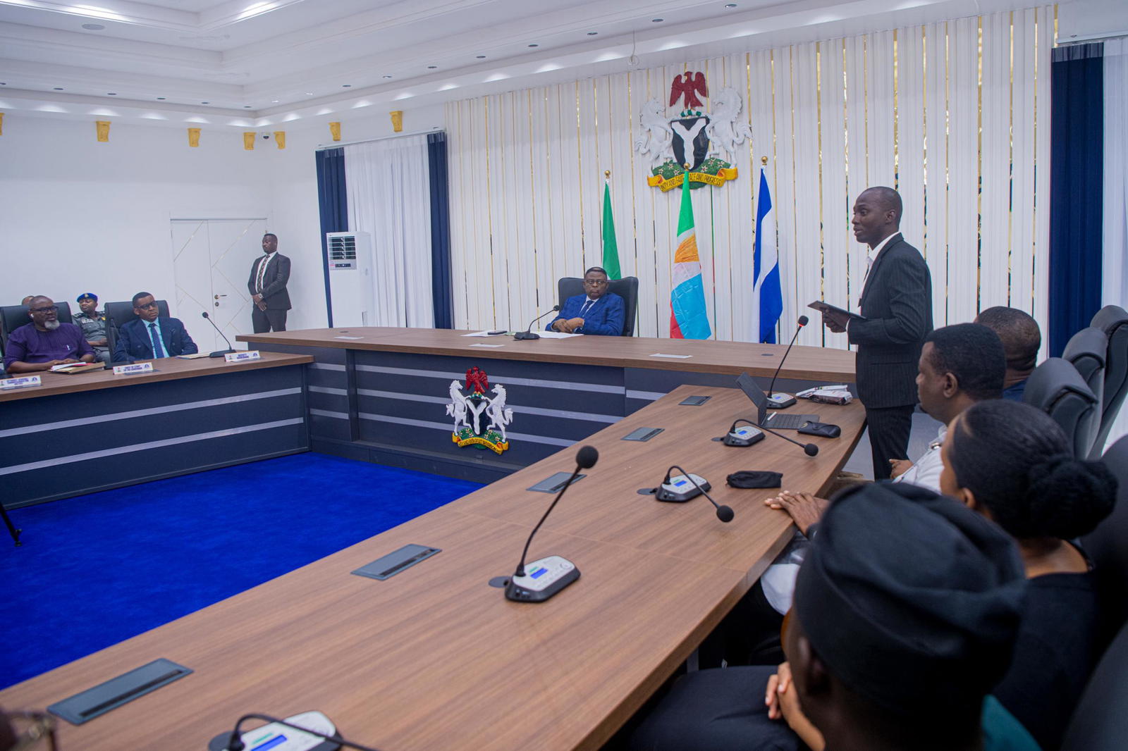 Cross River govt, JR Farms launch 30m coffee seedlings for farmers ...