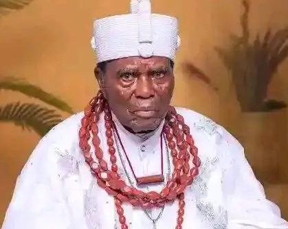 Senator Dafinone mourns Ohworode of Olomu Kingdom - Vanguard News
