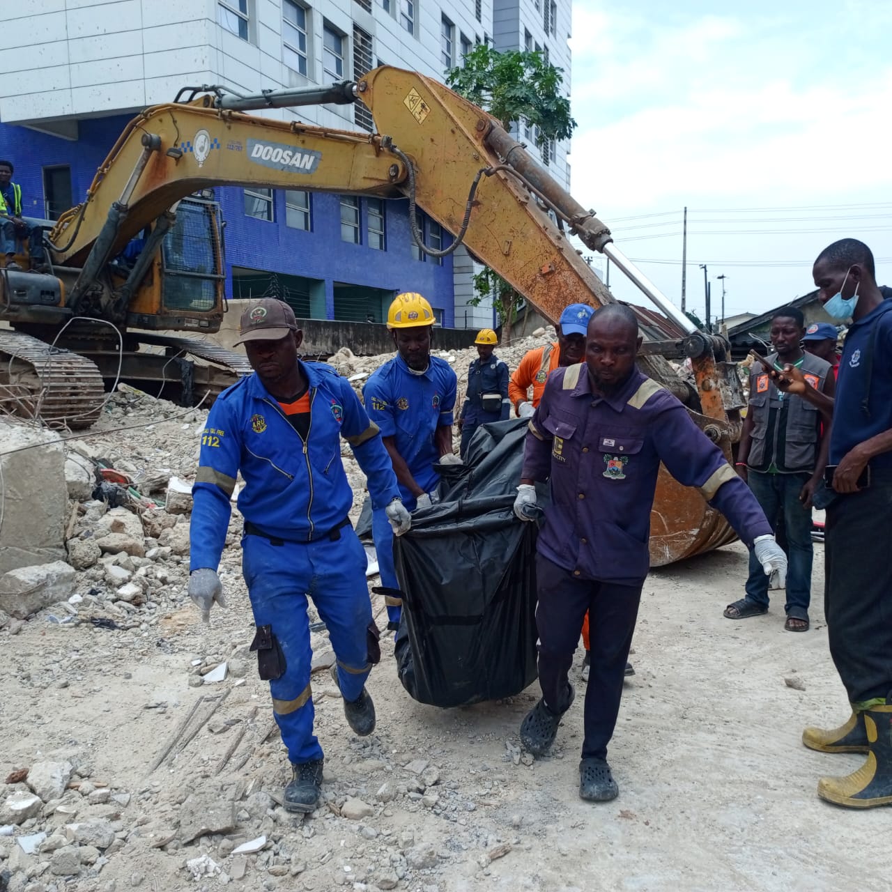 Photos from scene of Lagos building collapse - Vanguard News