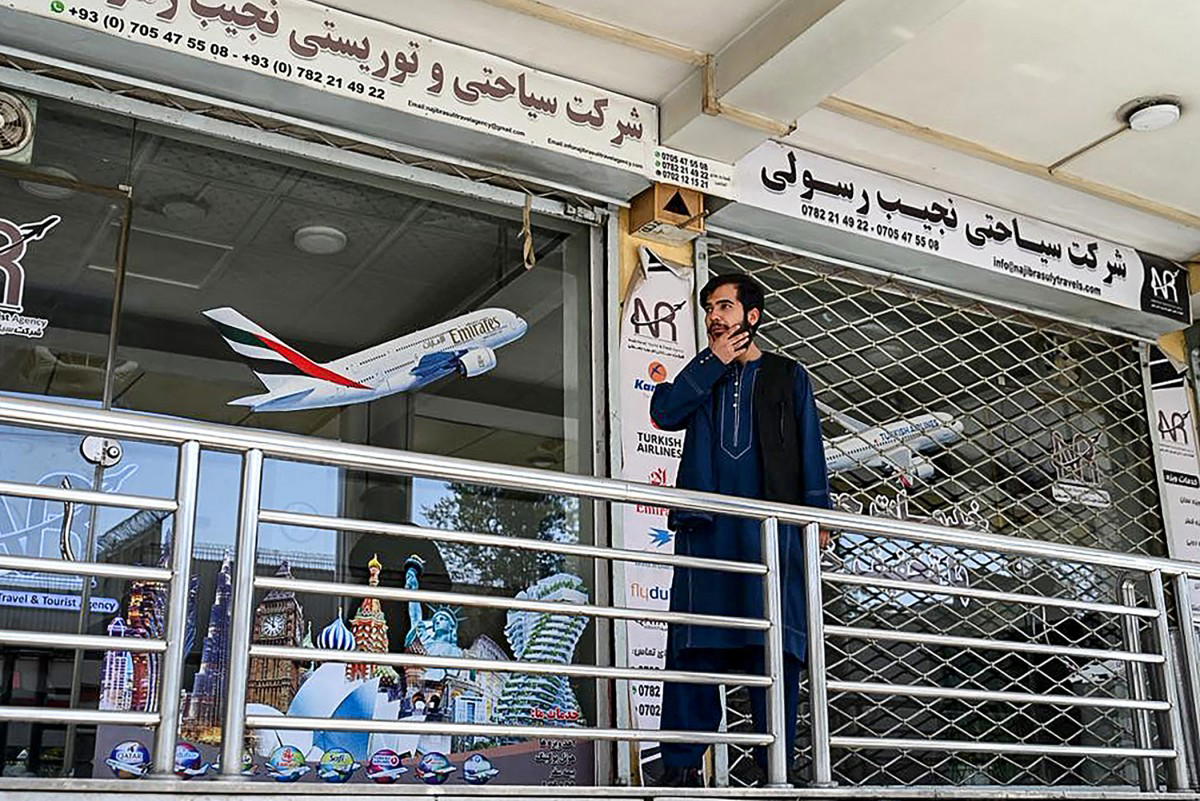 Mobile networks, internet restored across Afghanistan - Vanguard News