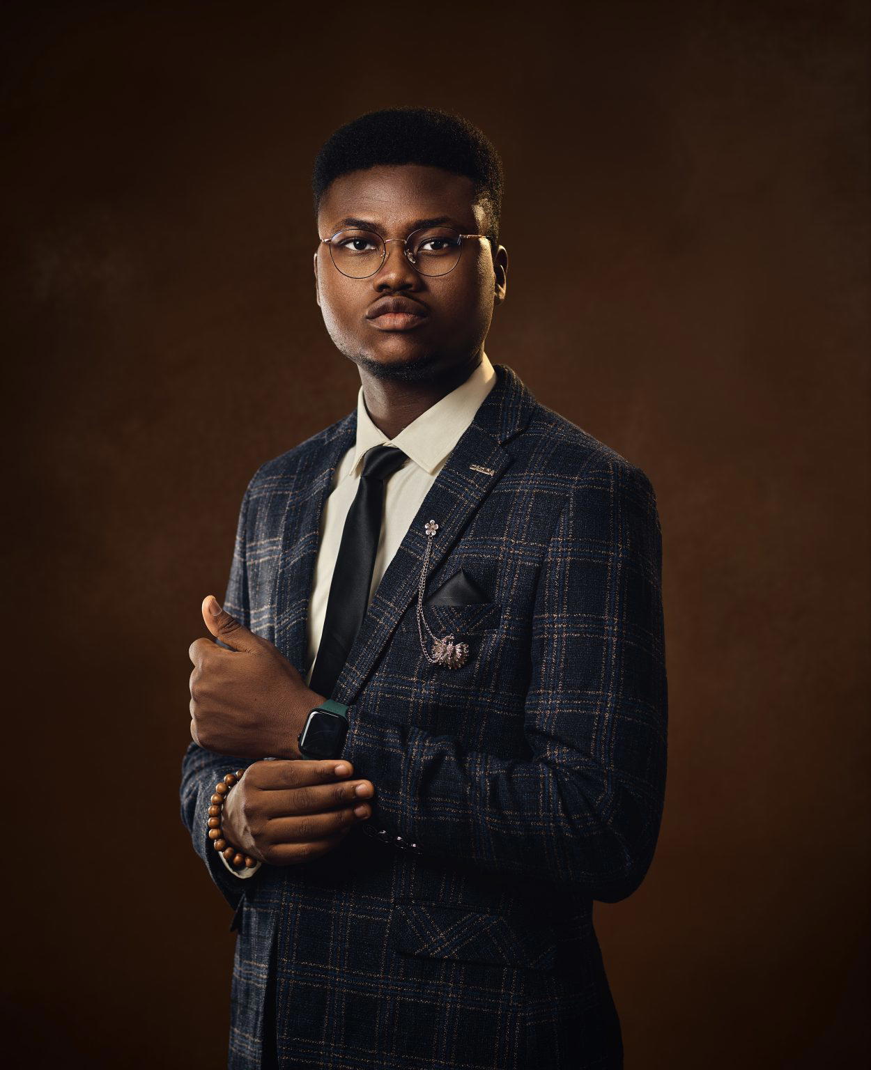 Shalom Ogo-Ayorinde: The man behind the lens bringing tech features to ...