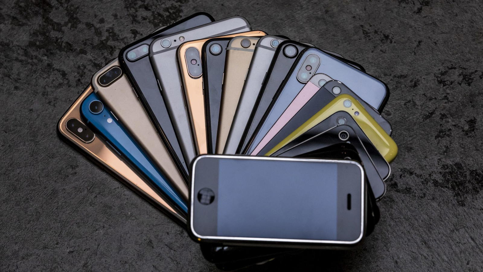 Full List: iPhones set to become outdated in 2026 - Vanguard News