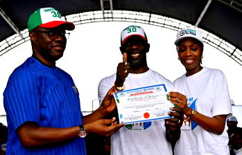 King Chibuzor Chinyere stands out as only civilian to receive Police ...