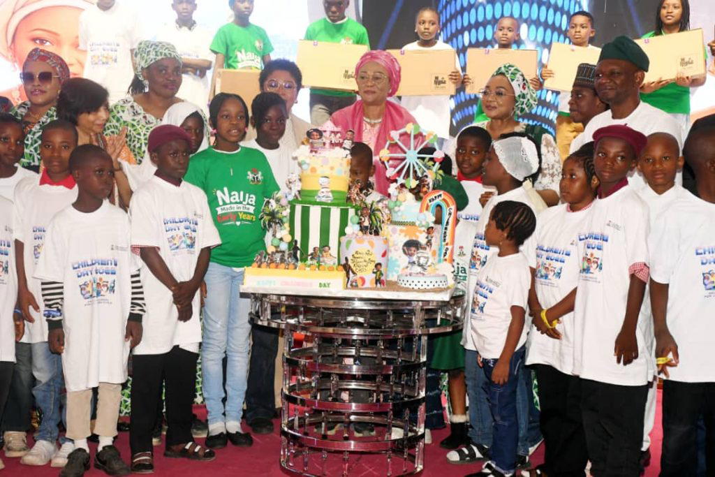 First Lady Tinubu, Minister rewards essay, science competition winners ...