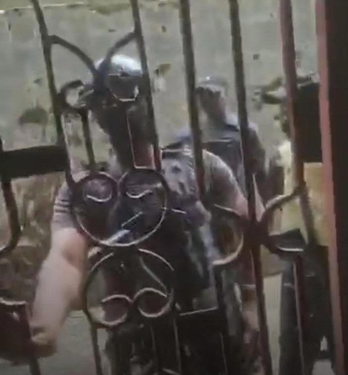 Masked uniformed men attempt to invade Delta community chairman's home ...