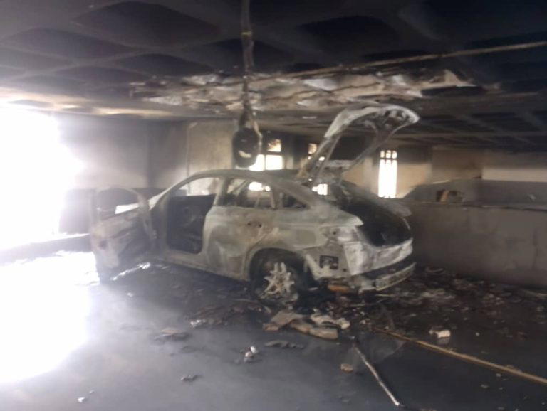 Panic as fire guts Polaris Bank tower on Lagos Island - Vanguard News